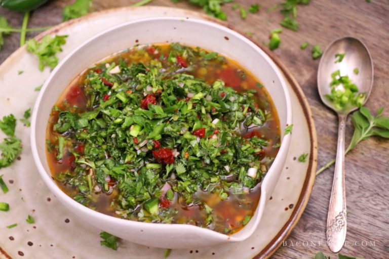 Arugula Oil (aka That Really Good Green Sauce) - BaconFatte.com